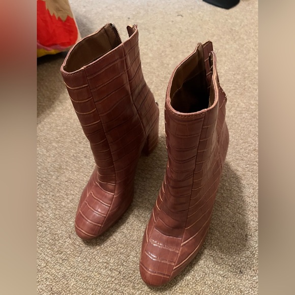 Chinese Laundry | Shoes | Chinese Laundry Tan Croc Booties | Poshmark